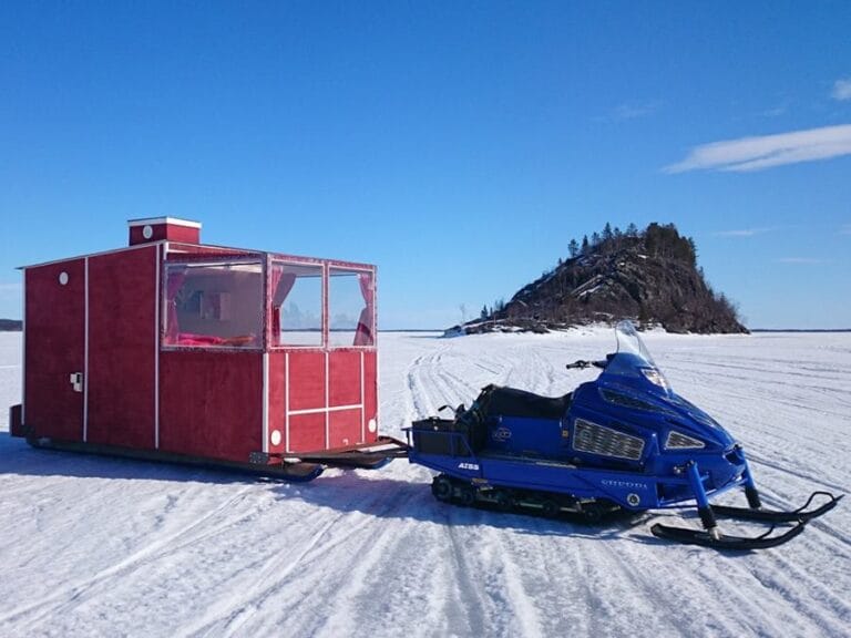 Photo gallery - Alpina Snowmobiles