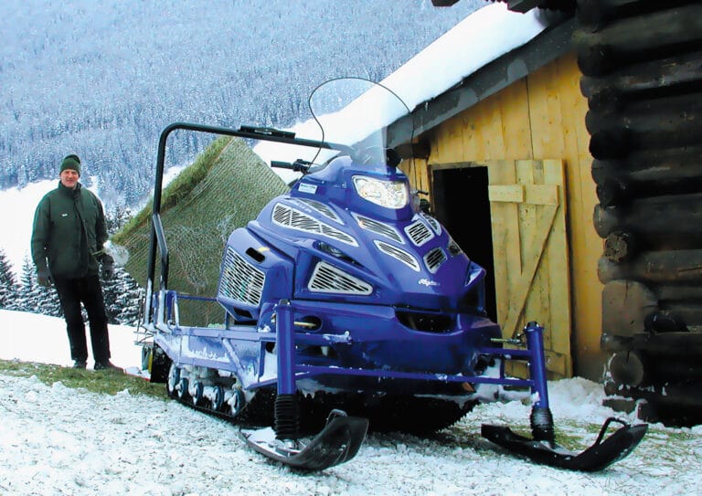 Snowmobile SHERPA 1.4L 8V - Alpina Snowmobiles